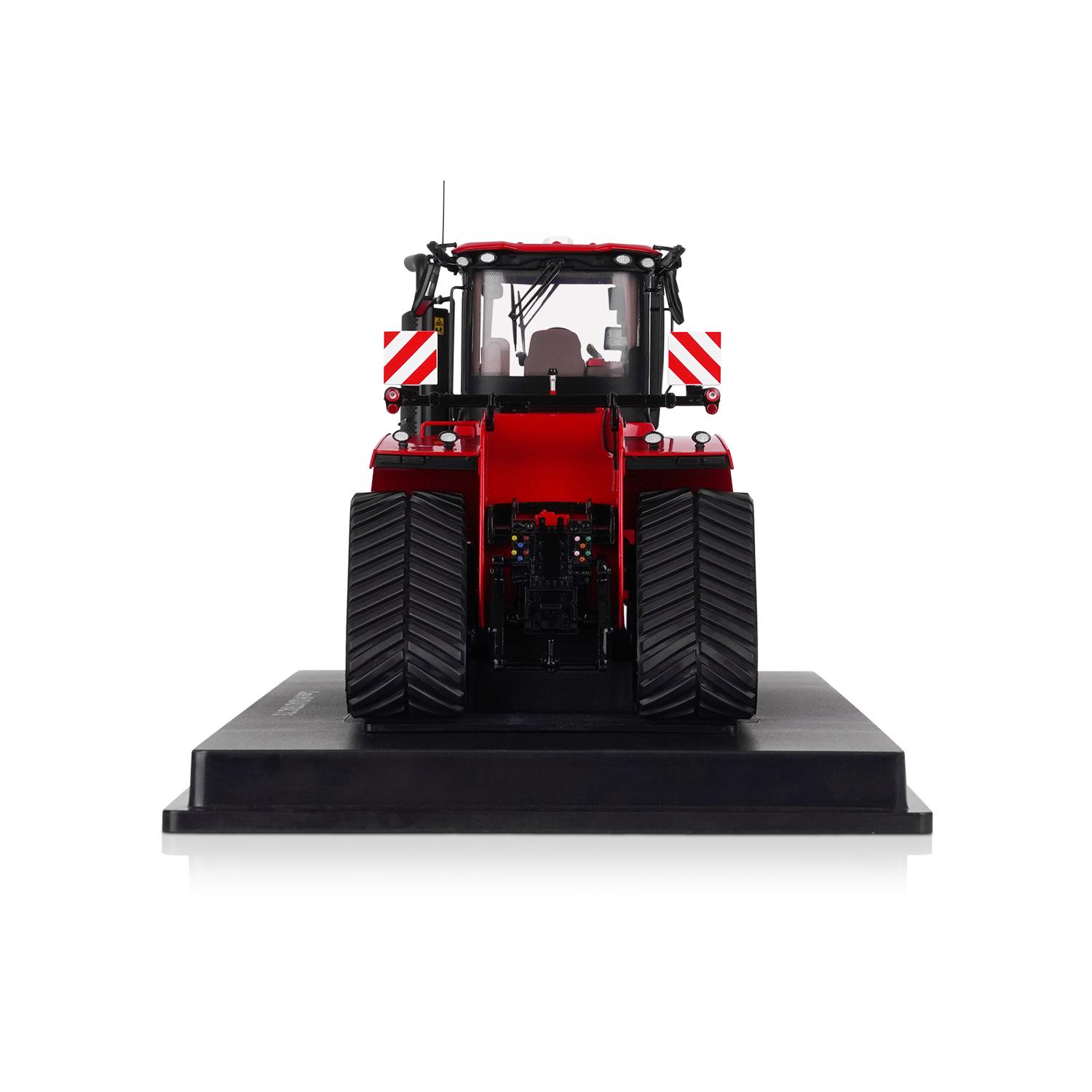 Case IH Fanshop. Model Quadtrac 715 tractor, 1:32