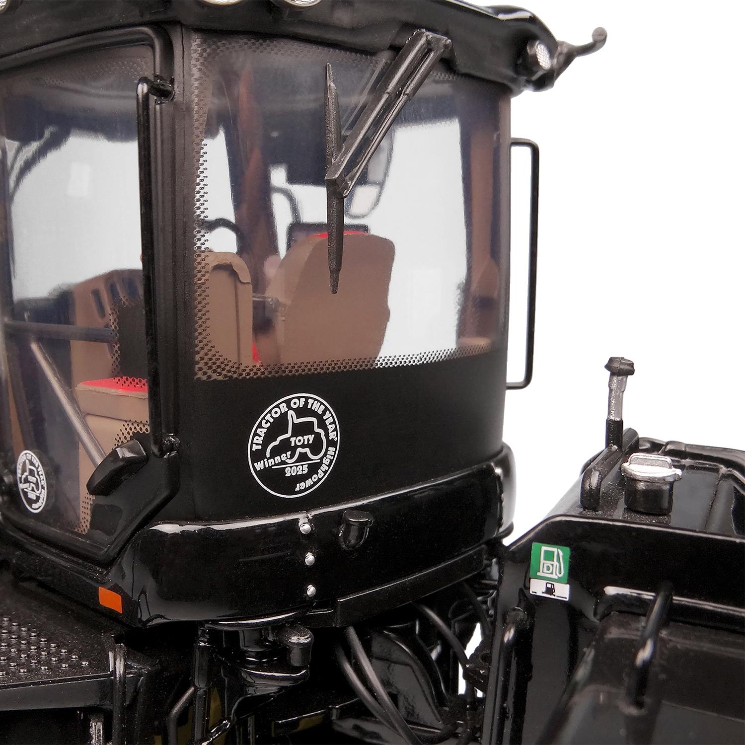 Case IH Fanshop. Model Case IH Quadtrac 715